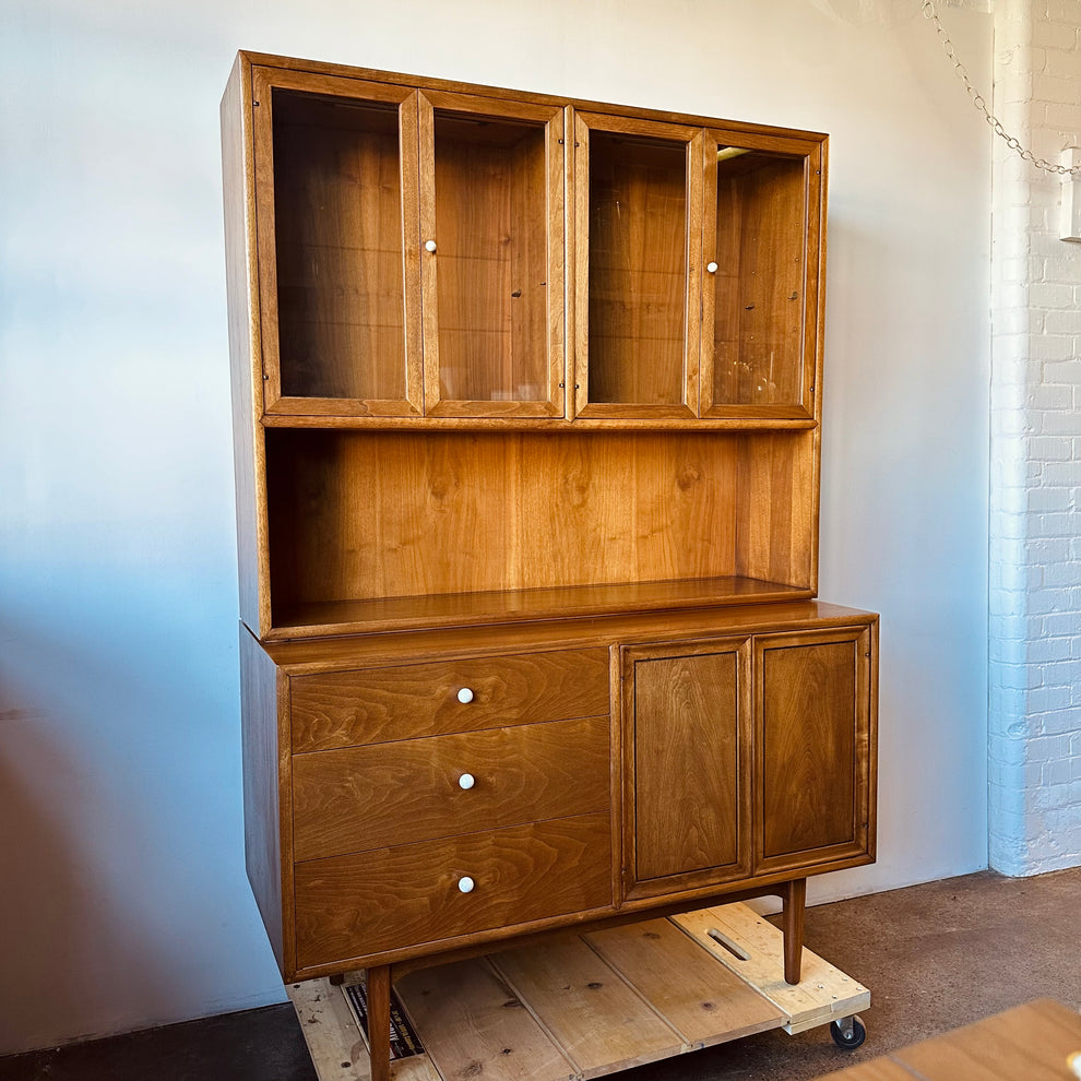 KIPP STEWART FOR DREXEL DECLARATION LIGHTED HUTCH – MiMO Decor